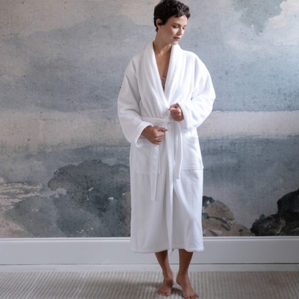 Matouk Milagro Robe - White — Two Friends